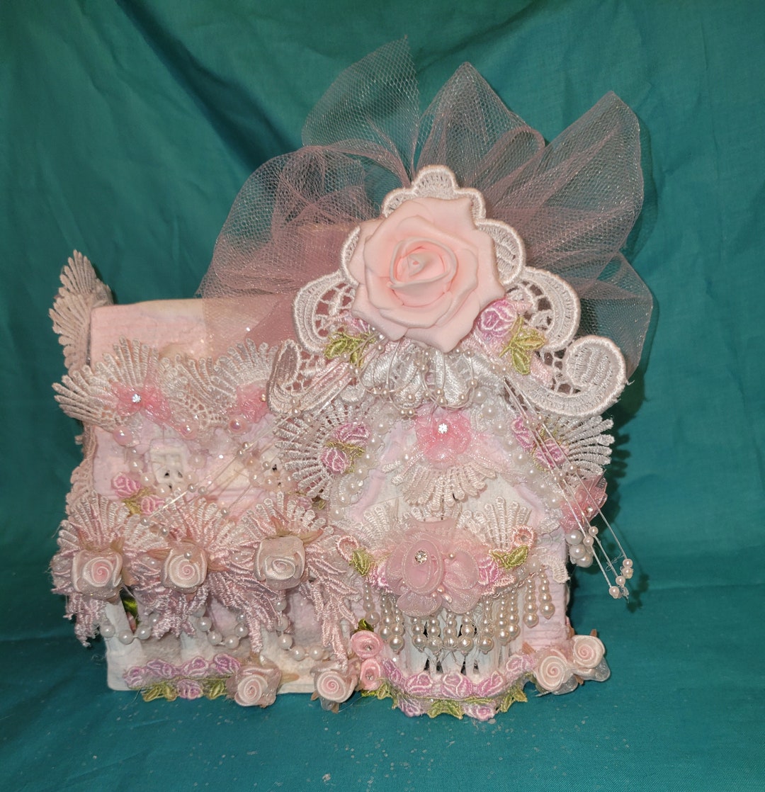 Shabby Christmas Pink Christmas Farmhouse Christmas Village Cottage ...