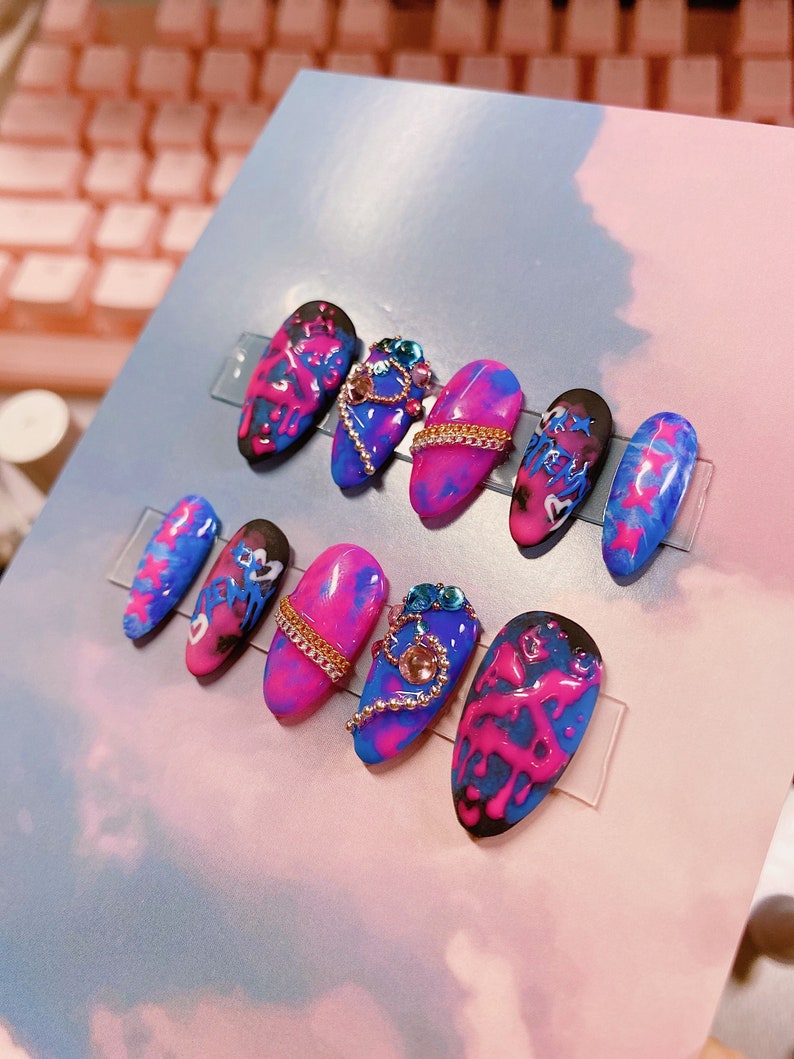 Arcane Jinx Smoke & Spray Paint Nails League of Legends - Etsy Hong Kong