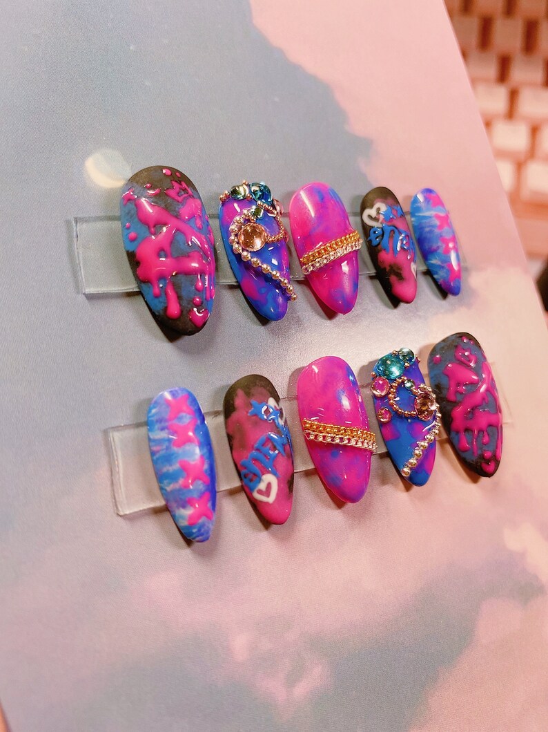 Arcane Jinx Smoke & Spray Paint Nails League of Legends - Etsy Hong Kong