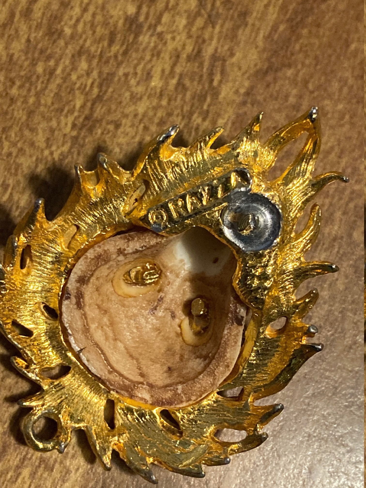 Vintage Razza Lion Head Pendant - Etsy