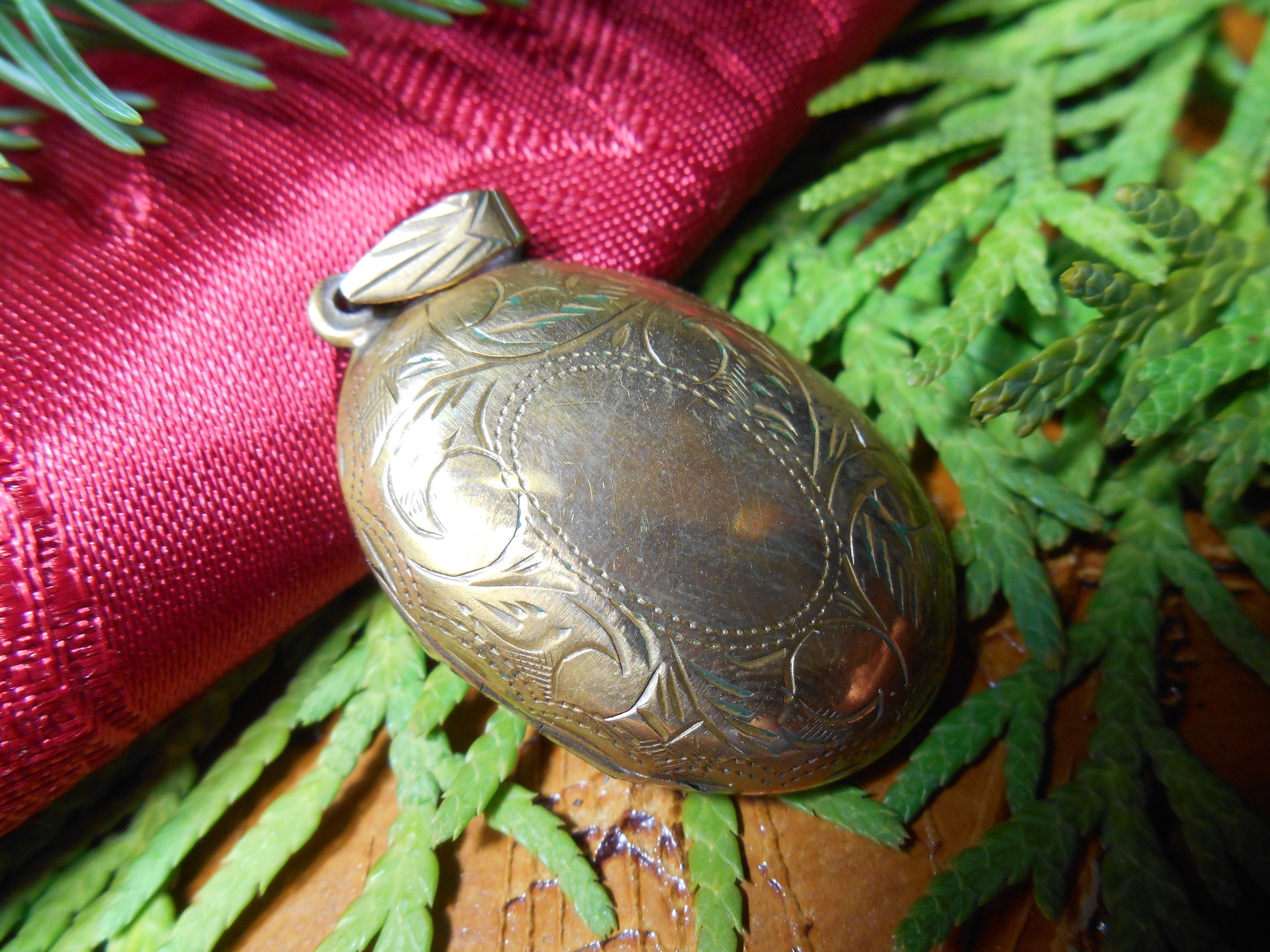 Old Medallion for a Photo. - Etsy