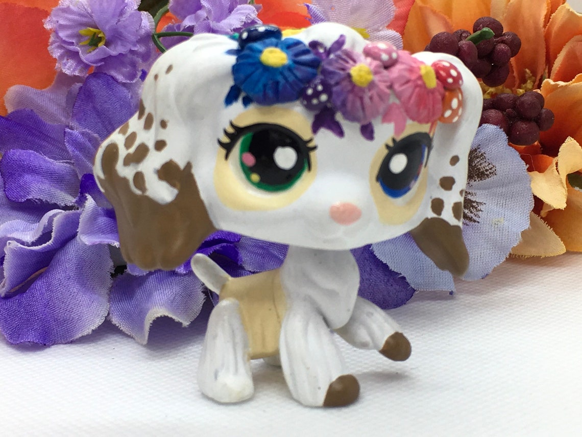 Littlest Pet Shop Cute Cocker Spaniel DOG With Flowers Hand - Etsy
