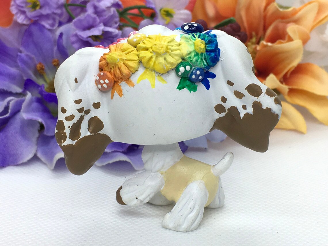 Littlest Pet Shop Cute Cocker Spaniel DOG With Flowers Hand - Etsy
