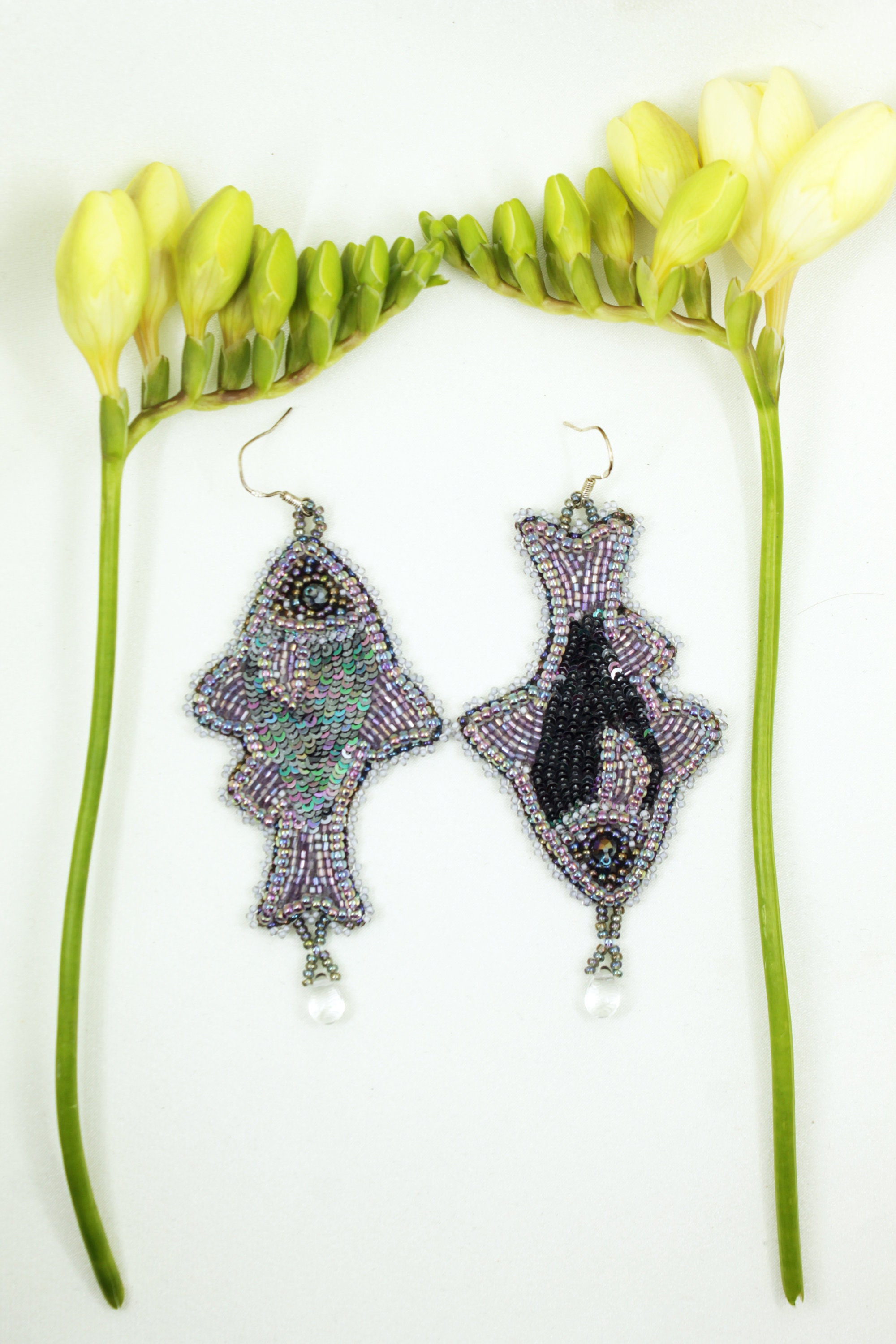 Fish Earrings Seed Bead Embroidery Shimmering Unique Artisan - Etsy