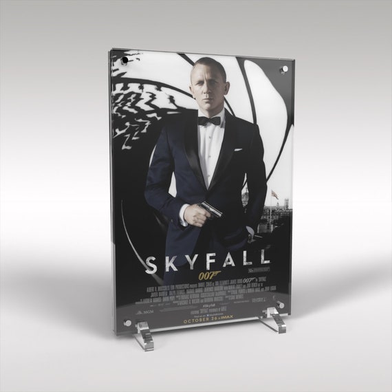 Daniel Craig Skyfall Poster