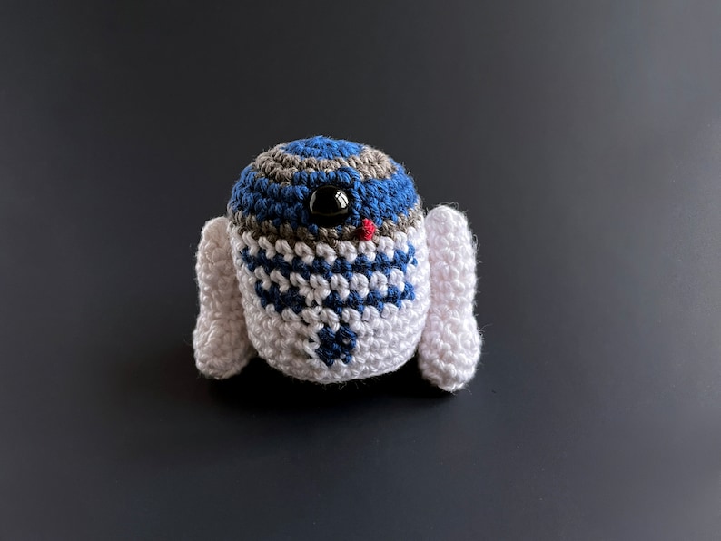 Mini R2D2 CROCHET PATTERN Crochet Star Wars I Amigurumi - Etsy
