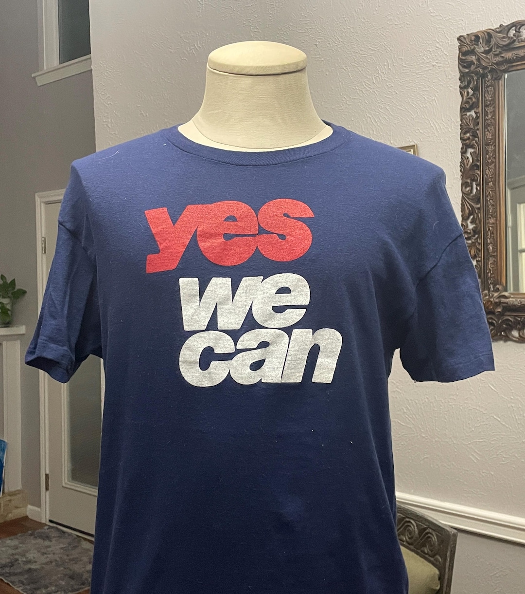Vintage 70s Yes We Can Otis Higgs in 1979 Election Navy Blue T-shirt ...