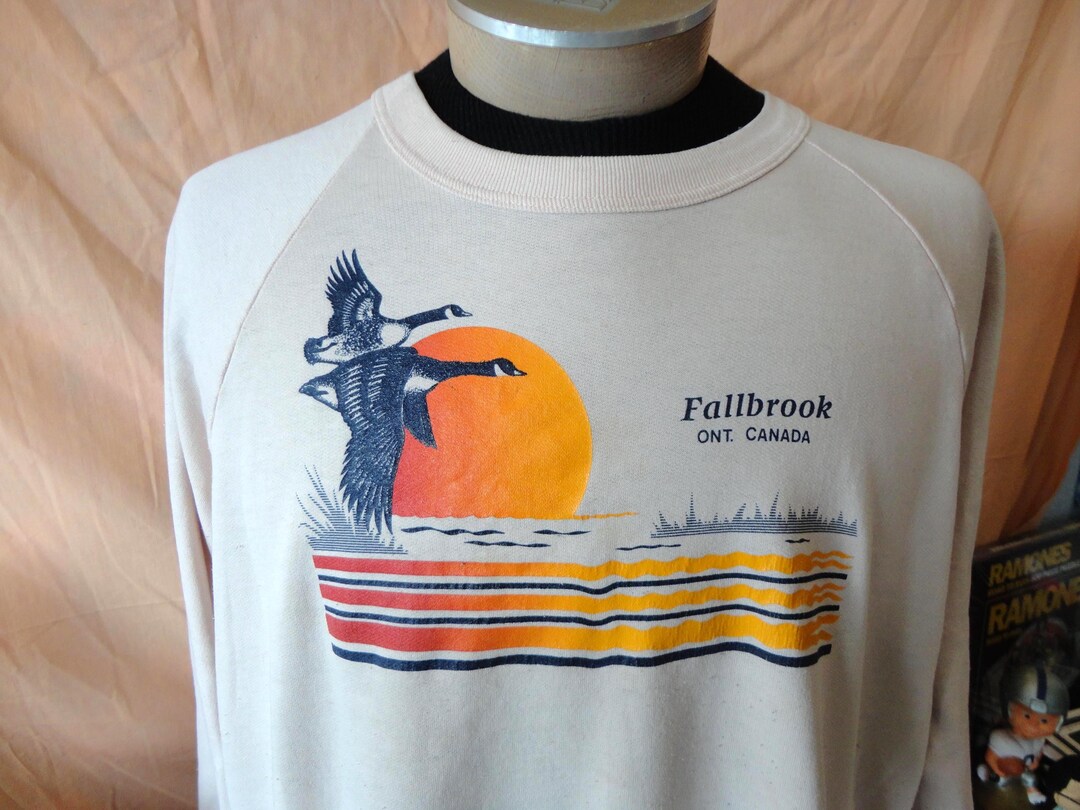 Vintage 80's Fallbrook Ontario Canada Soft Thin Boyfriend Crewneck ...