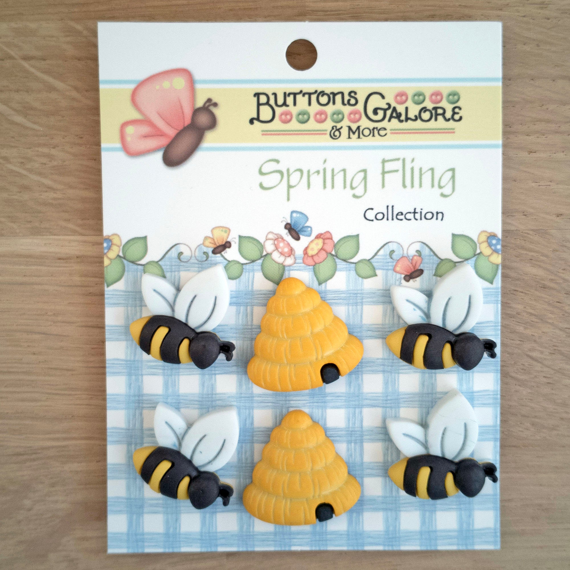 Buttons Bees Beehives Spring Fling Collection Buttons Galore & More Set ...