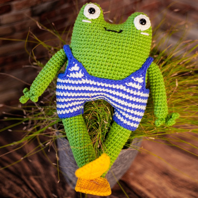 Best Knitted Frog for Children Handmade Toy Frog for a Gift Crochet ...
