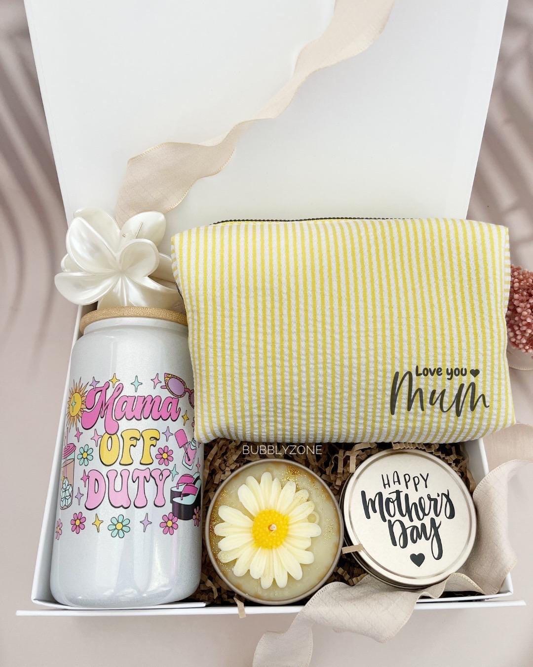 Personalized Mother's Day Gift Set: Daisy Candle, Makeup Pouch & Libby ...