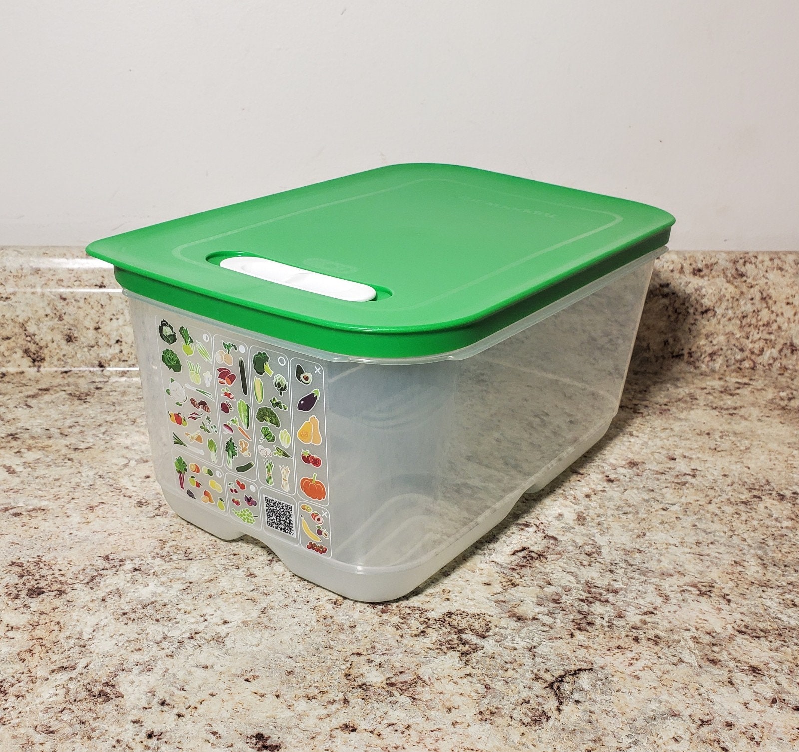 Tupperware Fridgesmart 1 Gallon Fruit Vegetable Storage Crisp-it ...