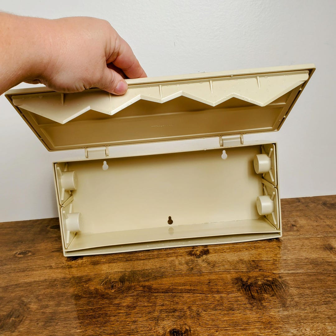 TUPPERWARE USA VINTAGE Wax Paper Foil Holder Wall Dispenser 1572 - Etsy