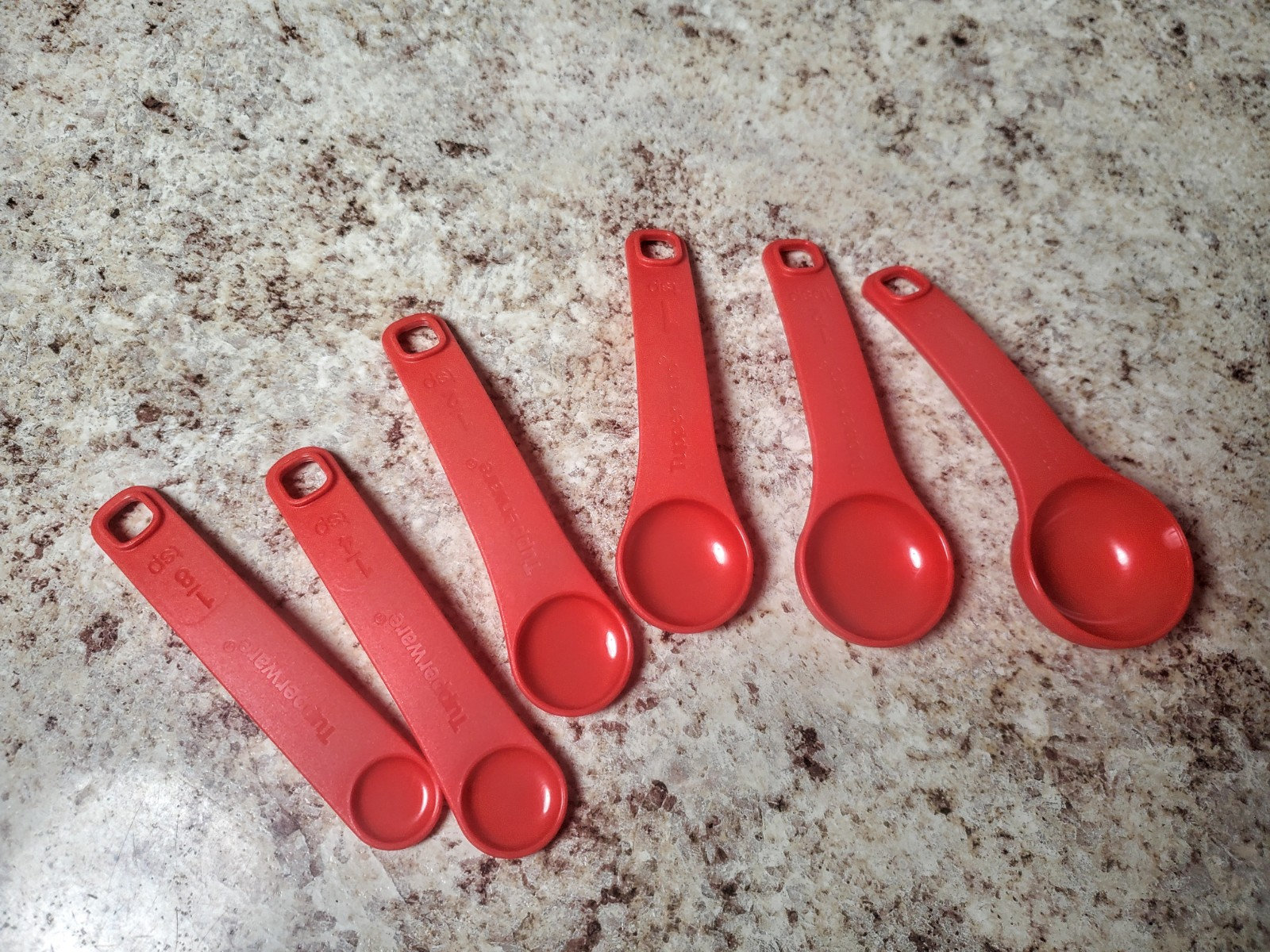 New Tupperware Measuring Spoons Set of 6 Rednext Day - Etsy