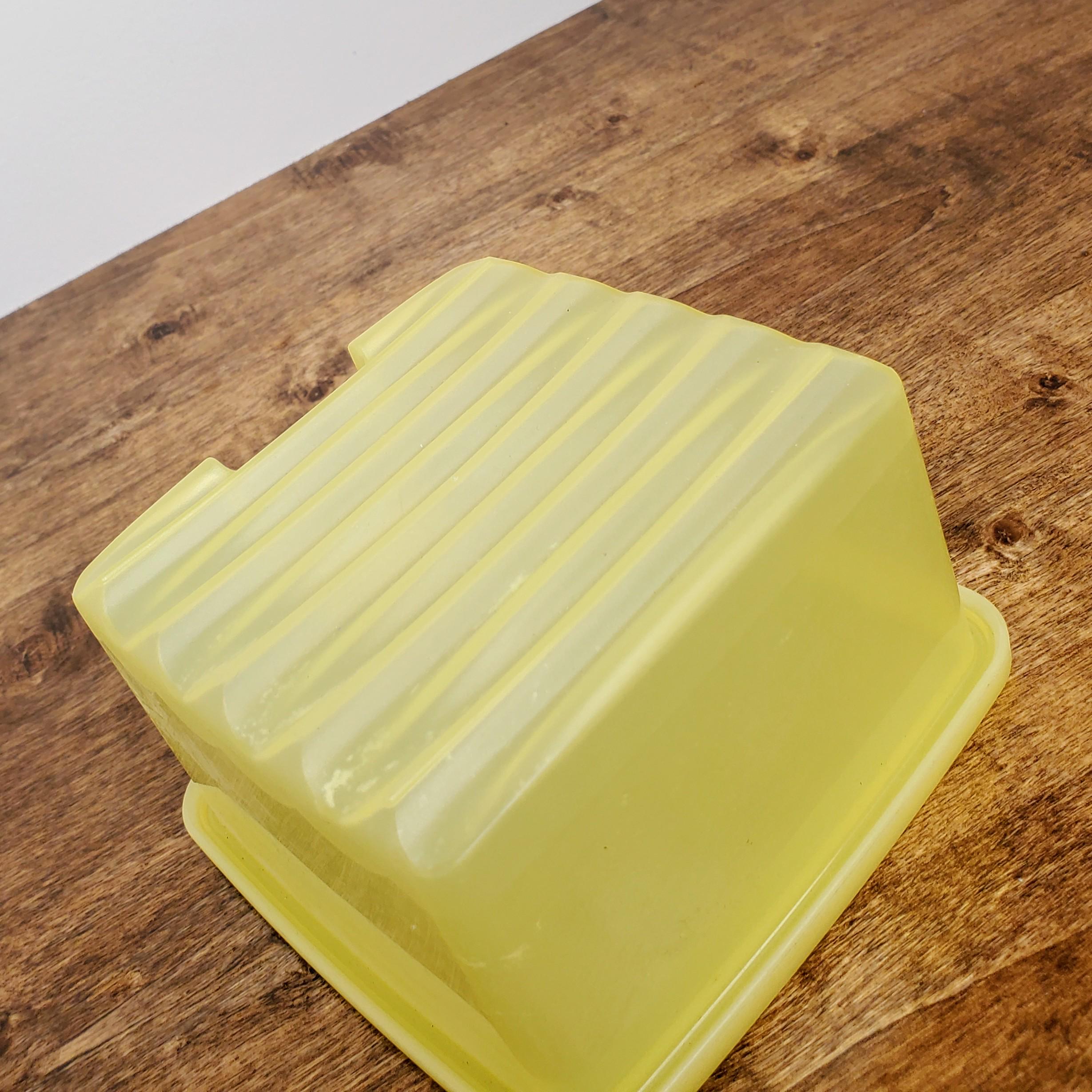 Tupperware Fridgesmart Square 6" Vent Storage Container 4.5 Cup #3993 ...