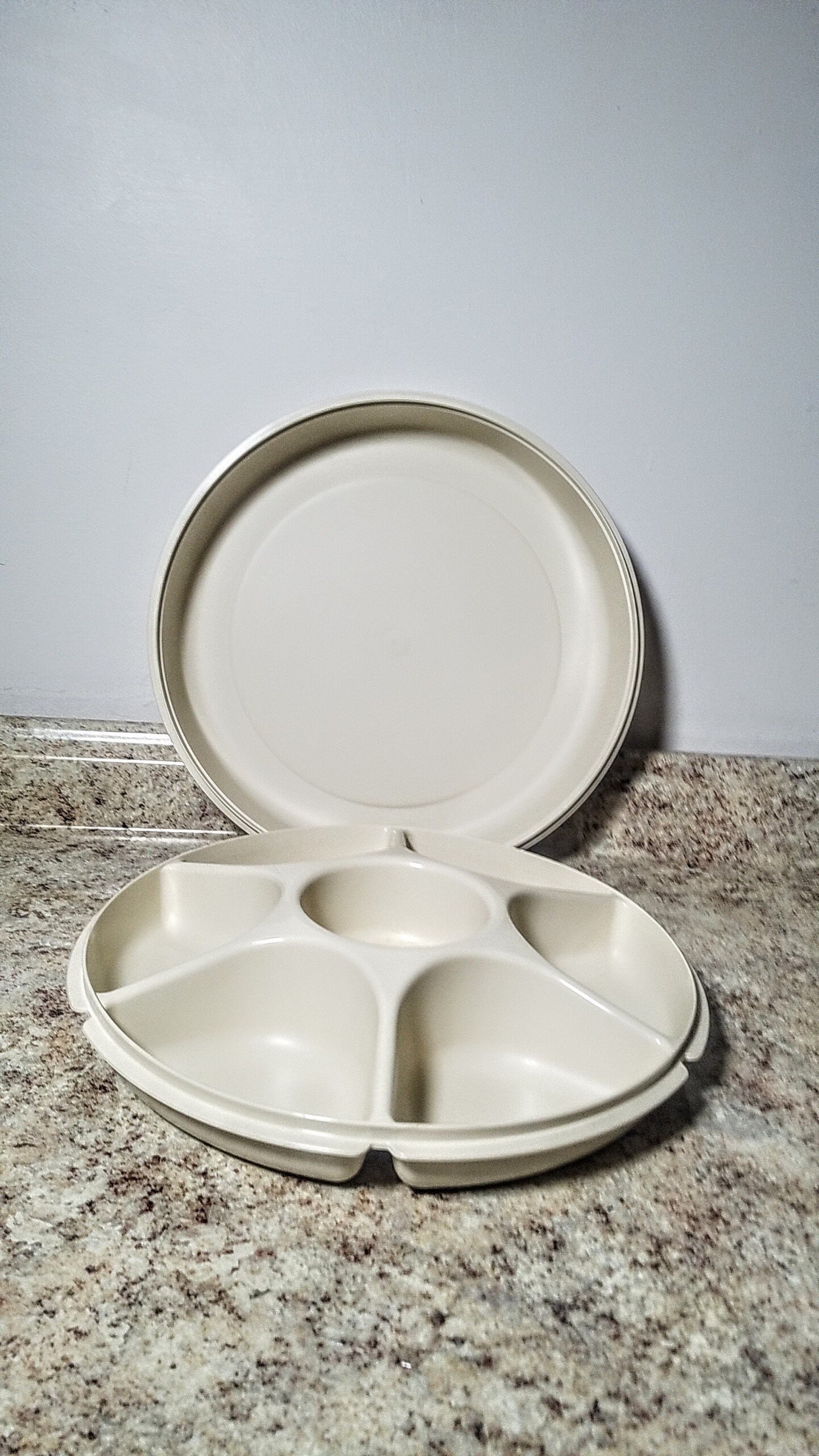 Vintage Tupperware 1665 Serving Center Divided Vegetable - Etsy