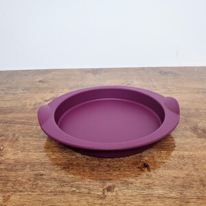 Tupperware Silicone Round Form Royal Purple Amethyst Cakes Baking Mold ...