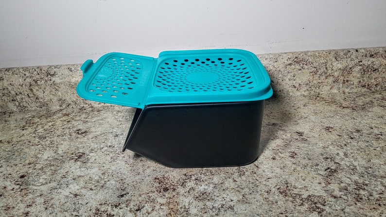 Tupperware Onion & Garlic Smart Container 2.3L Garlic N All Potato ...