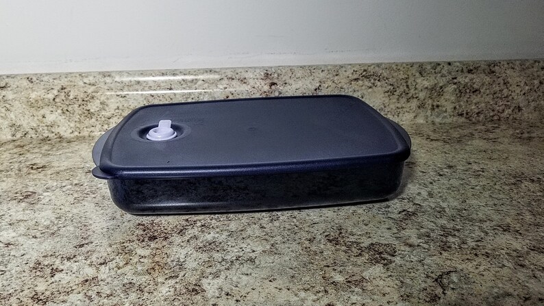 Tupperware Vent 'n Serve Blue Shallow 6 CUP 3381 Casserole - Etsy