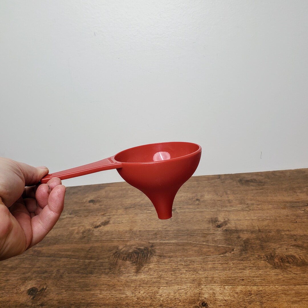 Tupperware Funnel Large Hershey Kiss Shape Wine Red Berry Color Gadget ...