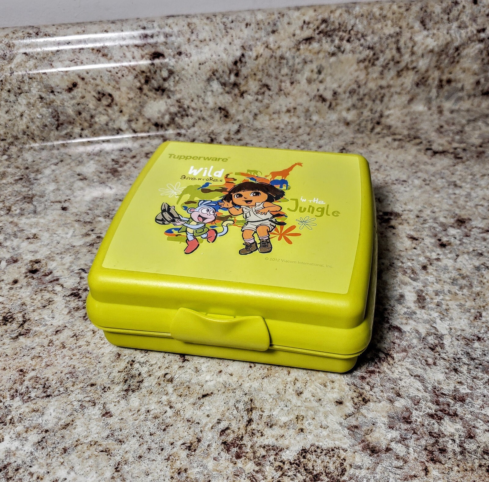 Tupperware Square Vera Dora Jungle Safari Sandwich Bagel Fruit Keeper ...