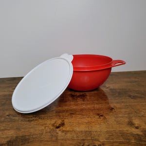 Tupperware Thatsa Bowl Jr: Red 12-cup Mixing Container - Etsy