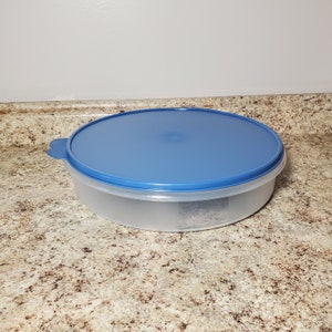 Tupperware 12 Round Pie Cookies Cupcake & Pizza Container Blue Seal New ...