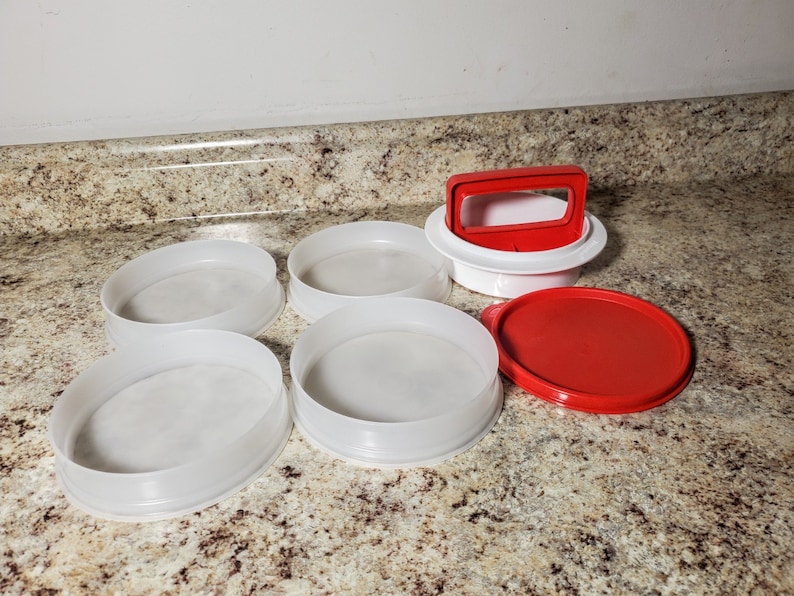 Tupperware Hamburger Press and 4 Keepers 5 Set With 1 Seal Freezer Safe ...