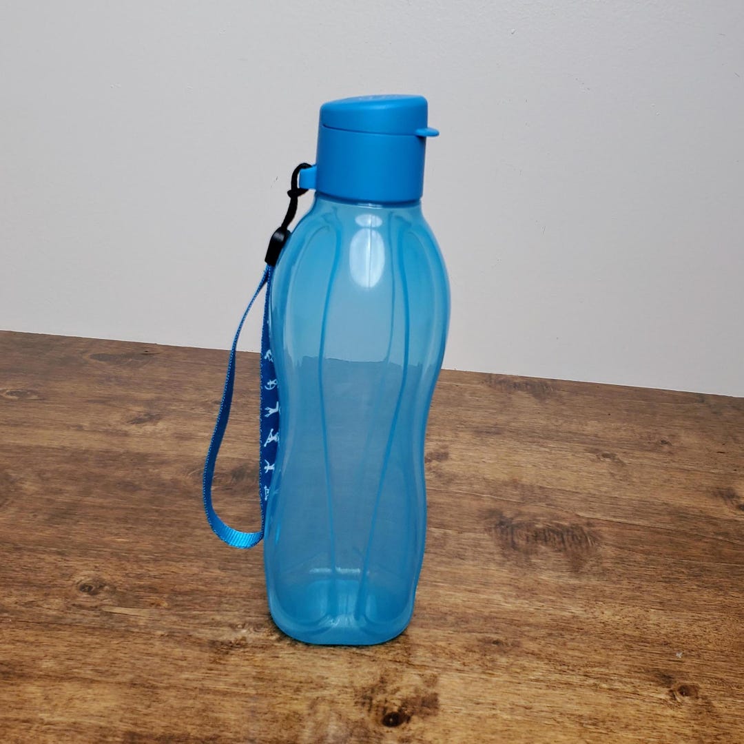 Tupperware Eco Water Bottle - 16oz (500ml) Flip Top 9104 Blue - Etsy