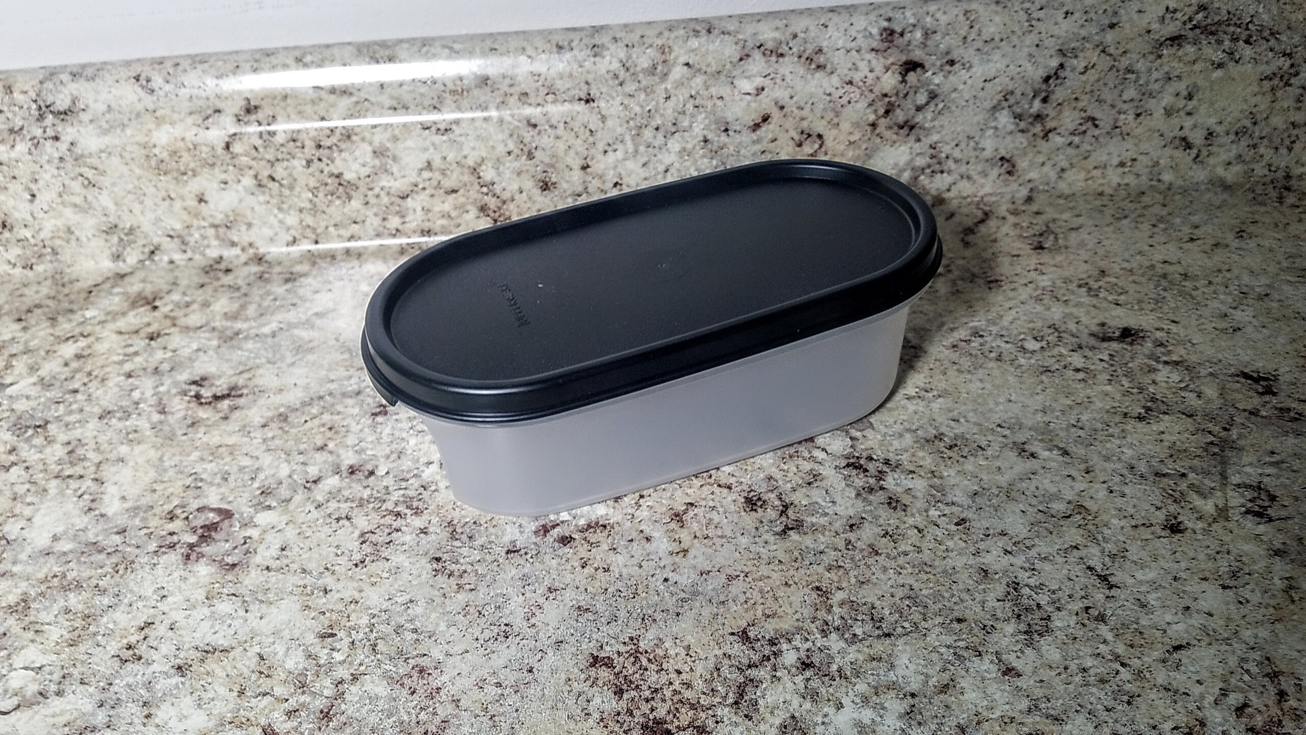 TUPPERWARE Sheer Oval Modular Mate Container 1611 W/ Black - Etsy