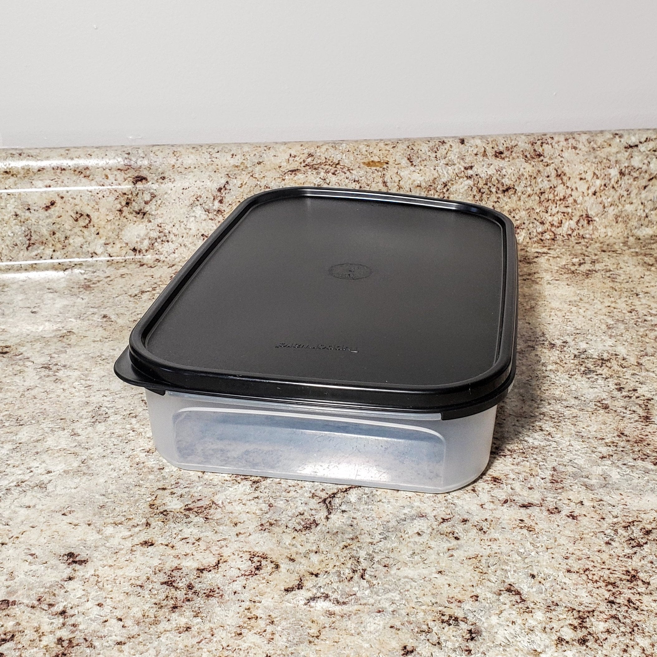 Tupperware Modular Mates Rectangle 1 Sheer Black Seal NEW 8.5 Cup 1608 ...