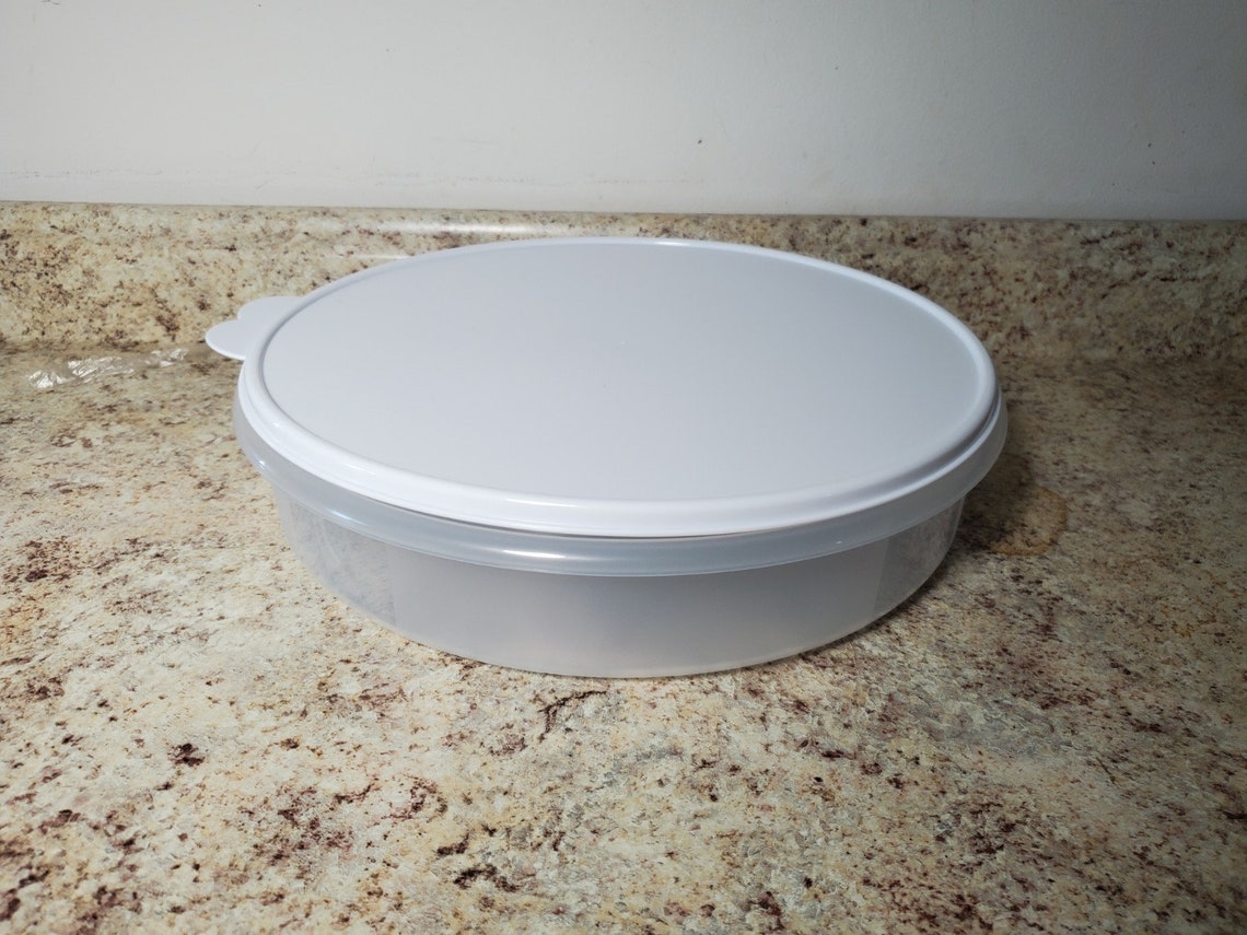 TUPPERWARE Freezersmart Round Container Pie Keeper White | Etsy