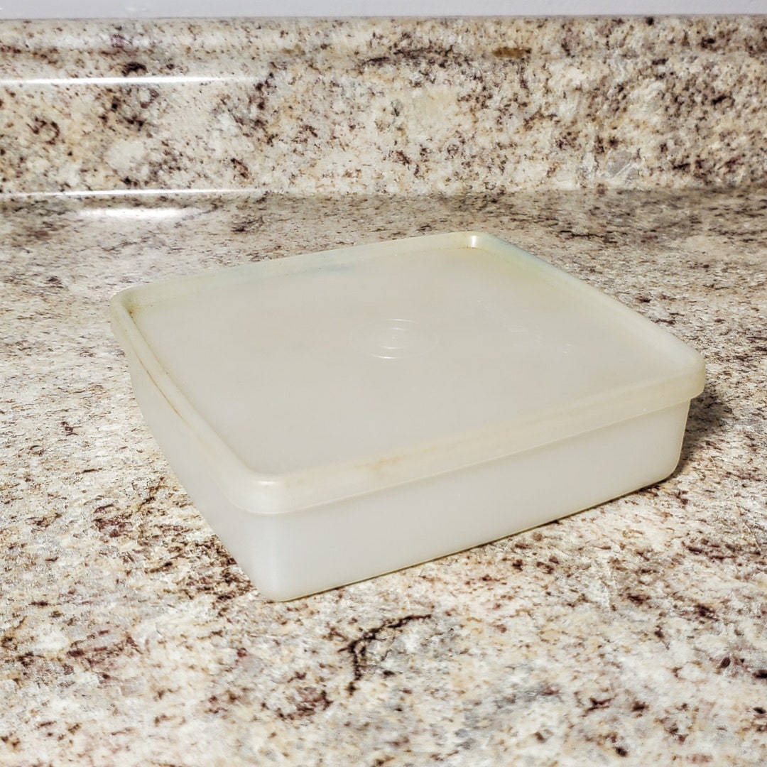 Tupperware Square-a-way Sandwich Keeper Clear #670 With Lid - Etsy