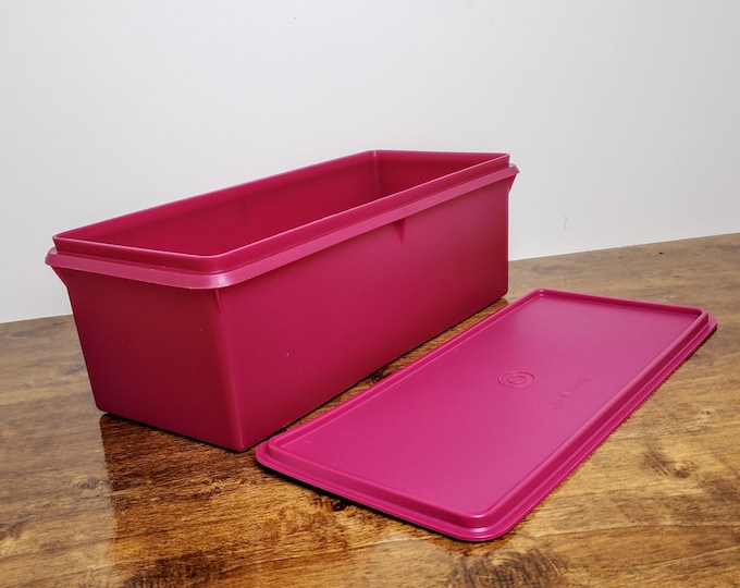New Tupperware Jumbo Bread Server Keeper Storage Container Berry Lid - Etsy