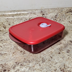 TUPPERWARE Vent N Serve Vented Microwave Container 3385 NEW 2.5C 600ml ...