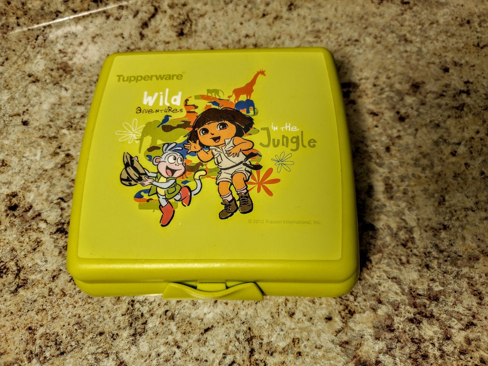 Tupperware Square Vera Dora Jungle Safari Sandwich Bagel Fruit Keeper ...
