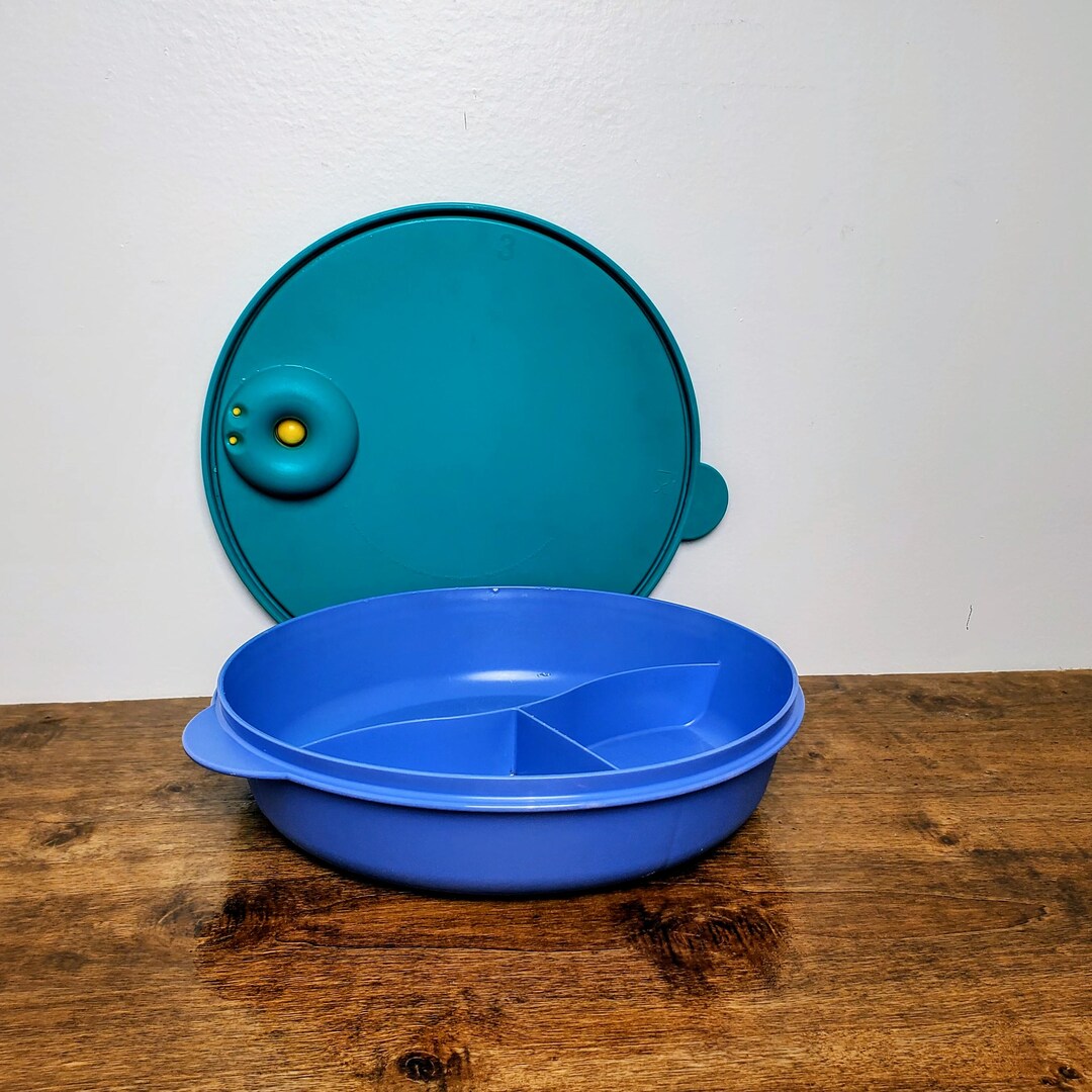 Tupperware Crystal Wave Divided Plate Dish W Lid 3284 2651 10 ...
