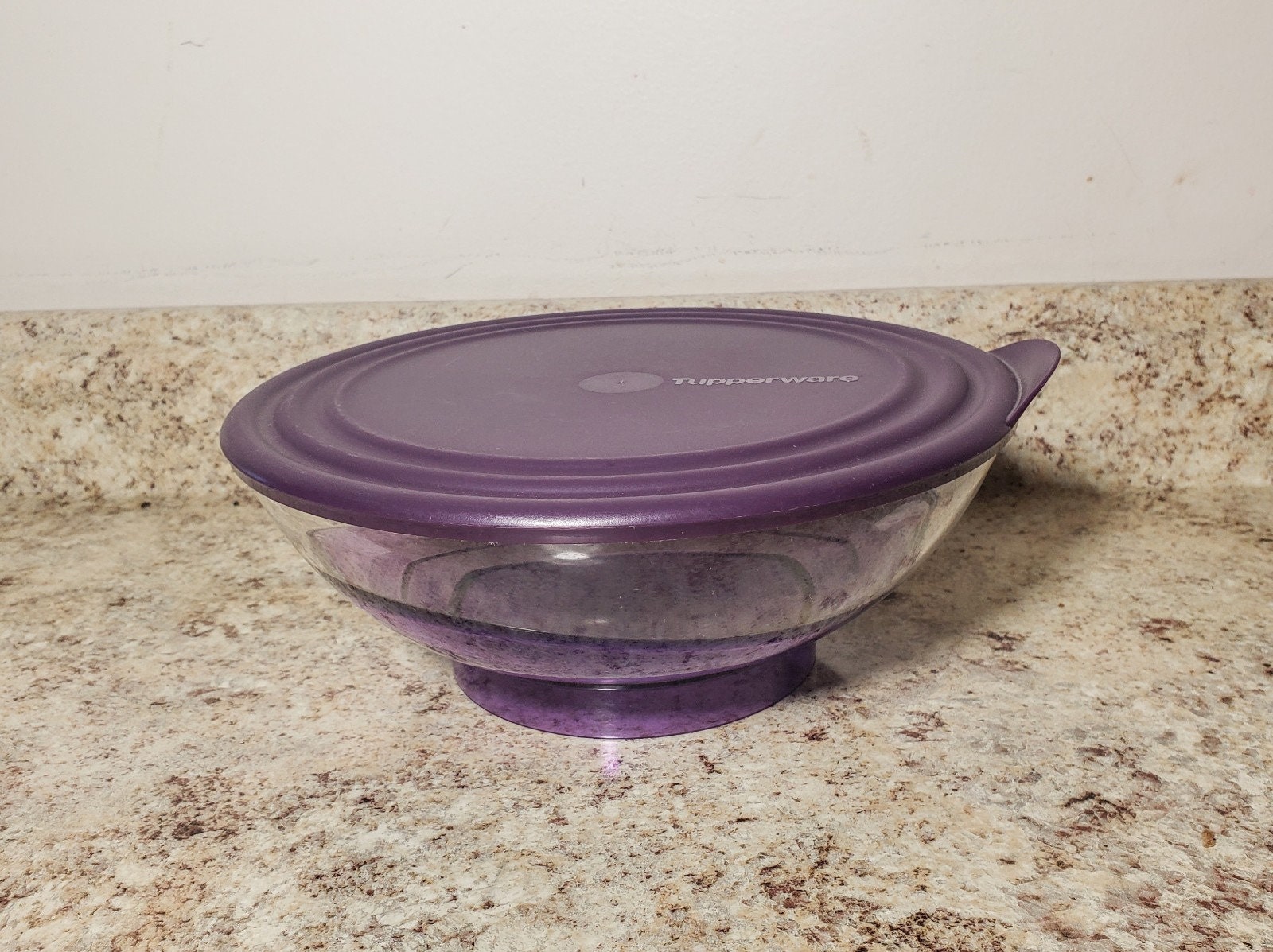Tupperware Purple Sheerly Elegant Acrylic 6-1/3cup Serving Bowl & Lid ...