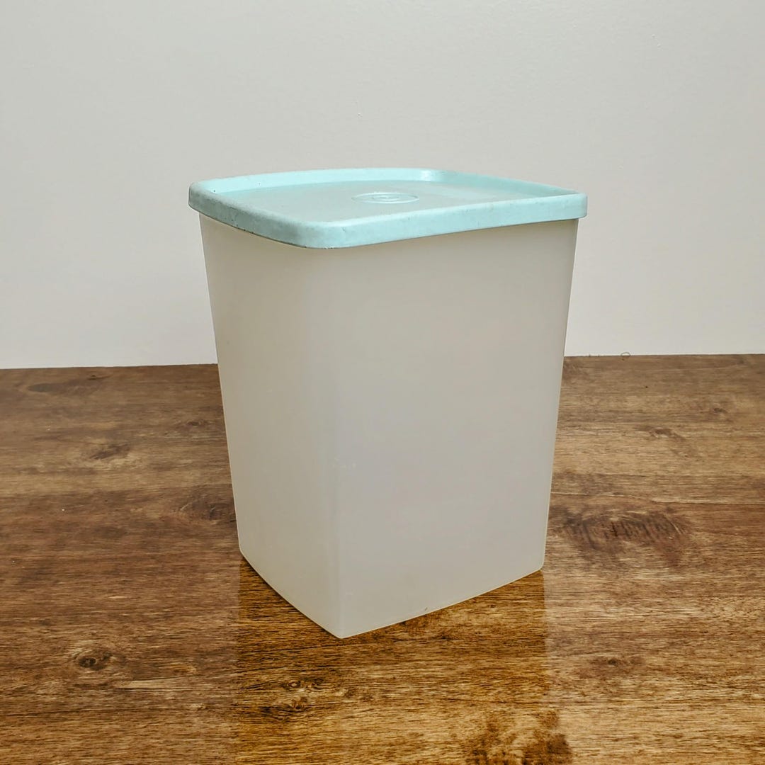 Vintage Tupperware 48oz Square Rounds Freezer Storage Container #1311 ...