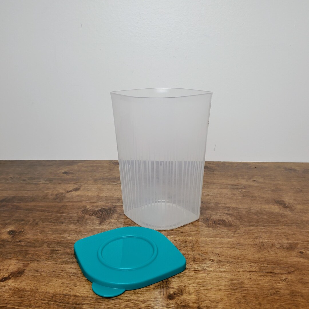 Tupperware Fresh N Cool 6 Cup Refrigerator Storage Containers New Teal ...