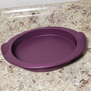 Tupperware Silicone Round Form Royal Purple Amethyst Cakes Baking Mold ...