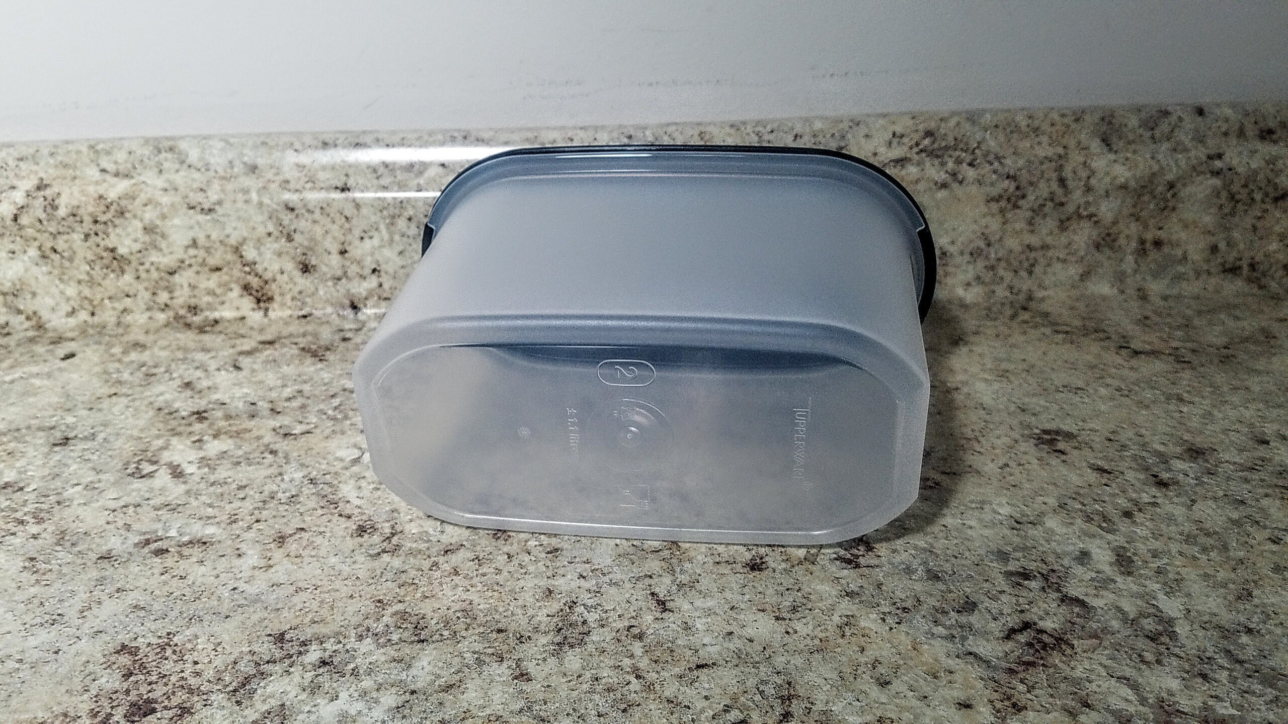 Tupperware Modular Mates Oval 2 Black Seal New 1612 4.75 Cup - Etsy