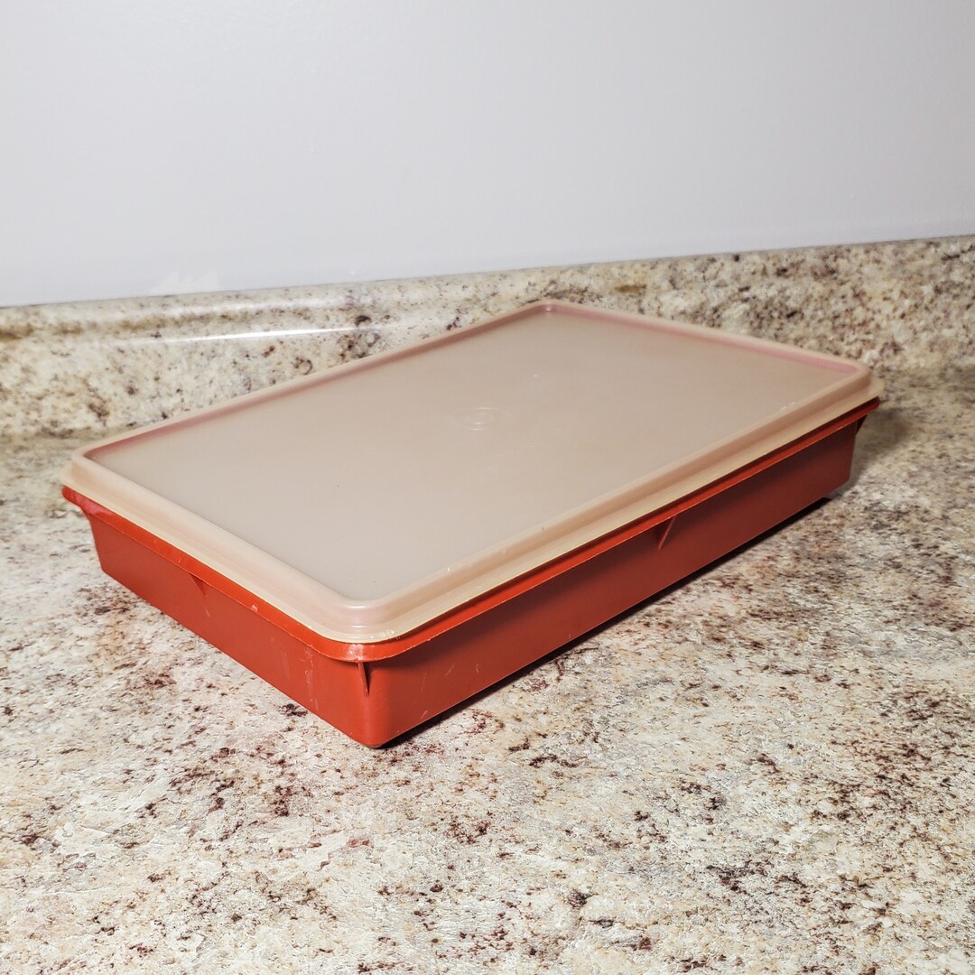 Tupperware Cold Cut Keeper Snack-stor Container 290 Paprika Red Deli ...