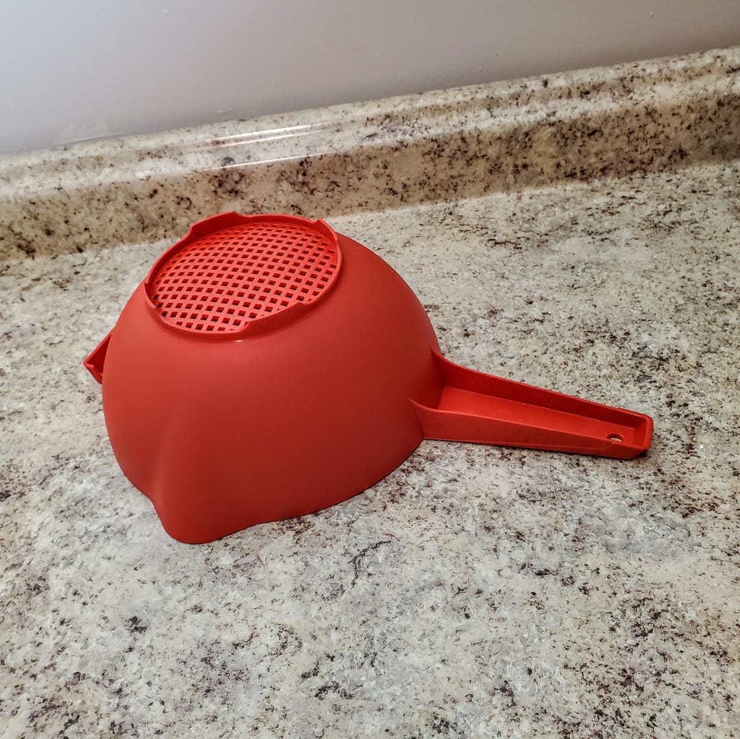 Tupperware 2 Qt Double Spout Strainer Colander 1523 Large Kitchen ...