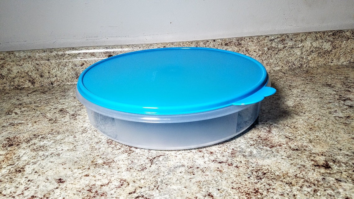 Tupperware 12 Round Pie Cookies Cupcake & Pizza | Etsy