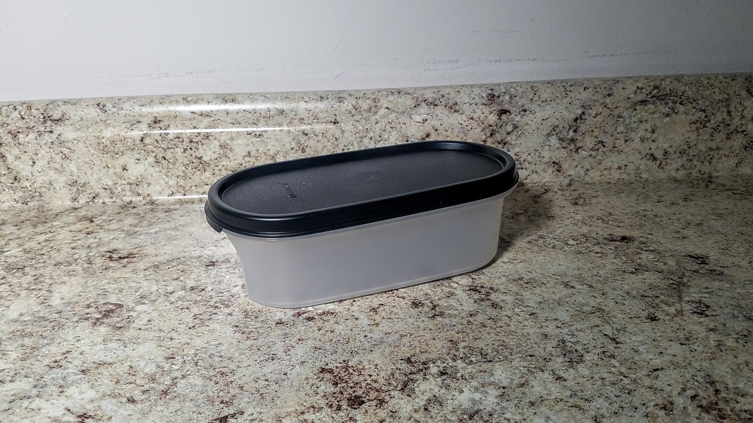 TUPPERWARE Sheer Oval Modular Mate Container 1611 W/ Black - Etsy