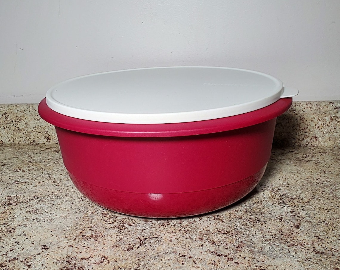 Tupperware Ultimate Mixing Bowl 8959 Flat Bottom 40 Cup Purple - Etsy