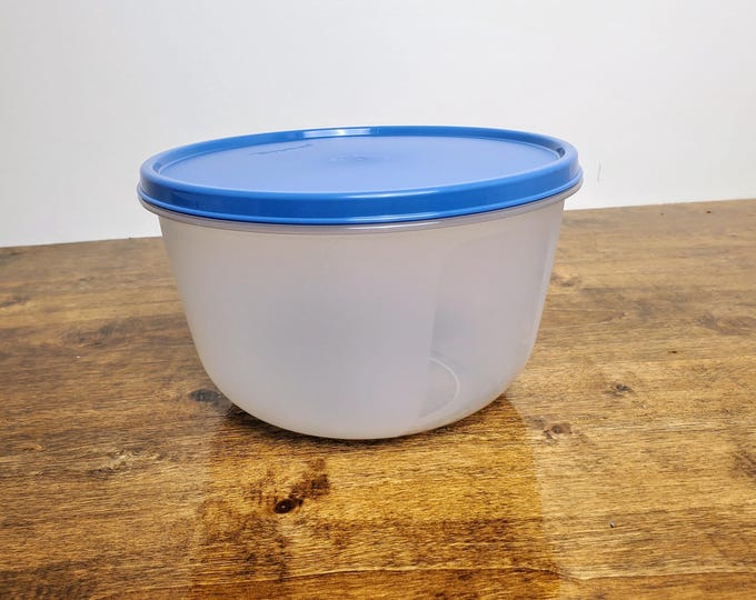 Vintage Tupperware 4 Quart Storage Container 1834-8 With Yellow Lid ...