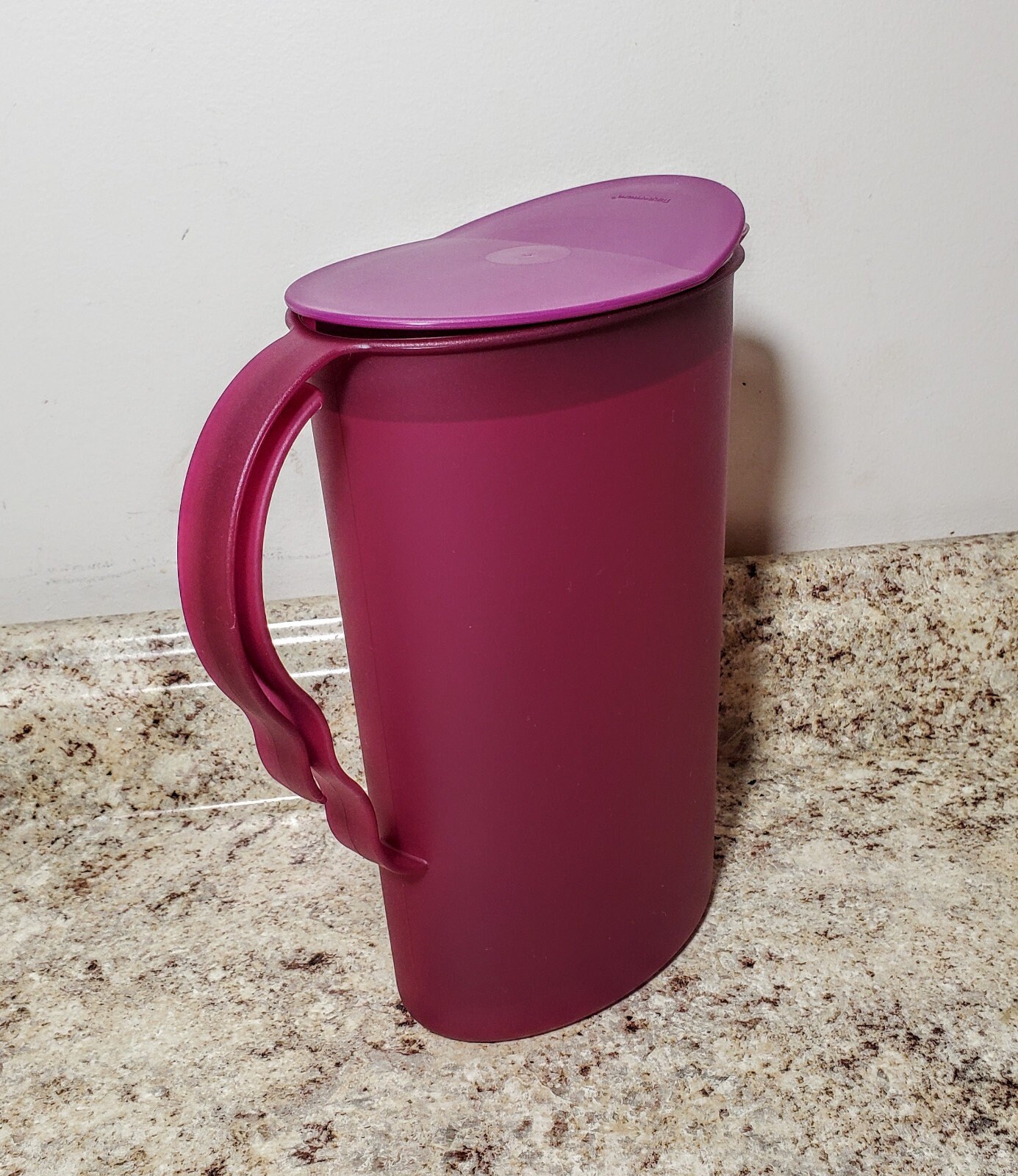 Tupperware 3333 Impressions Slimline 2 qt 2L Jarra con tapa basculante ...