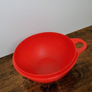 Tupperware Thatsa Bowl Jr: Red 12-cup Mixing Container - Etsy
